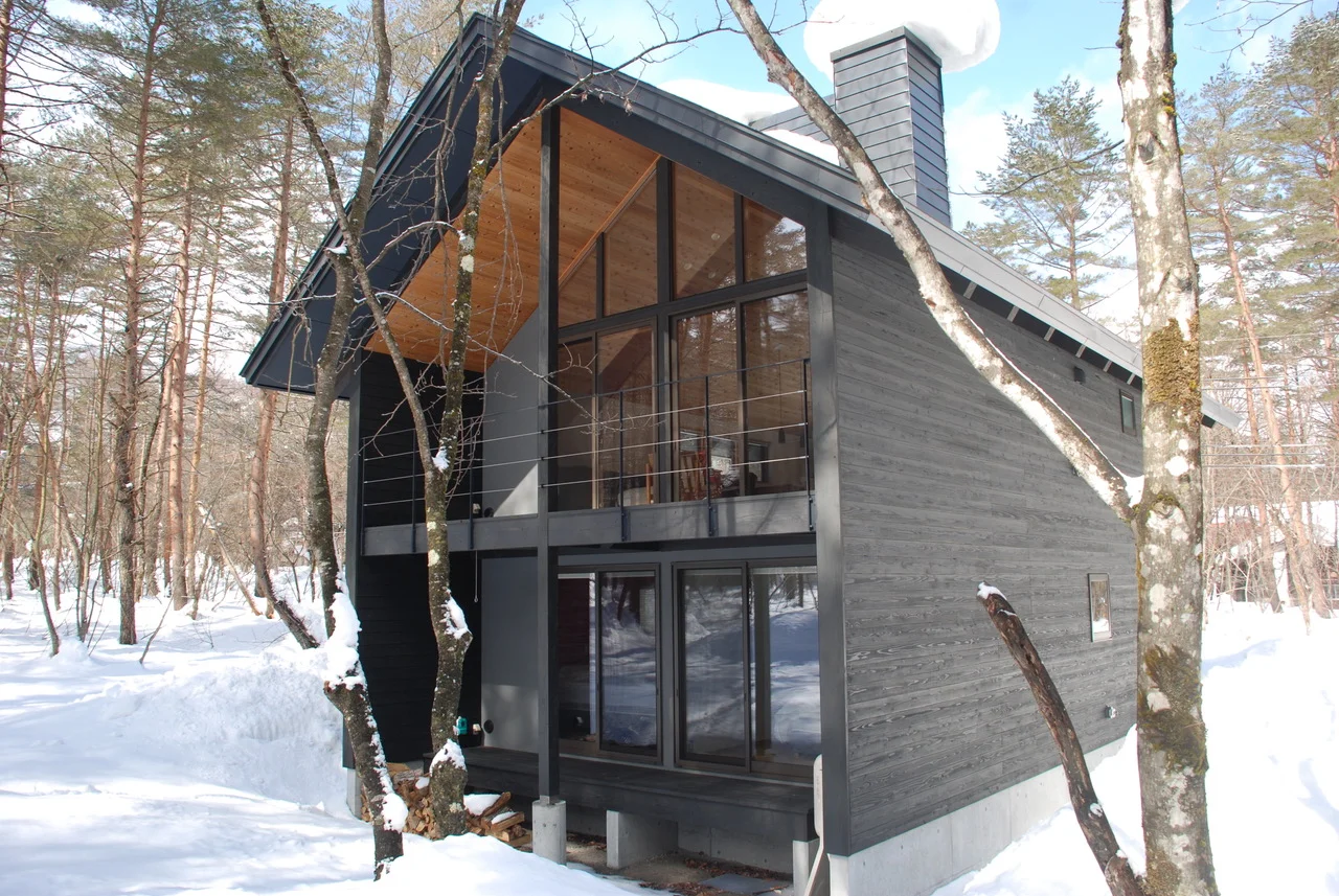 Muskoka House (2BR, sleeps 4+2) — Hakuba Resort Homes