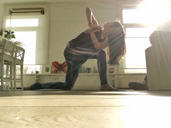 Stomach Bloating: 7 Yoga Poses That Help — Jaime Tan | Enlightened Spoon
