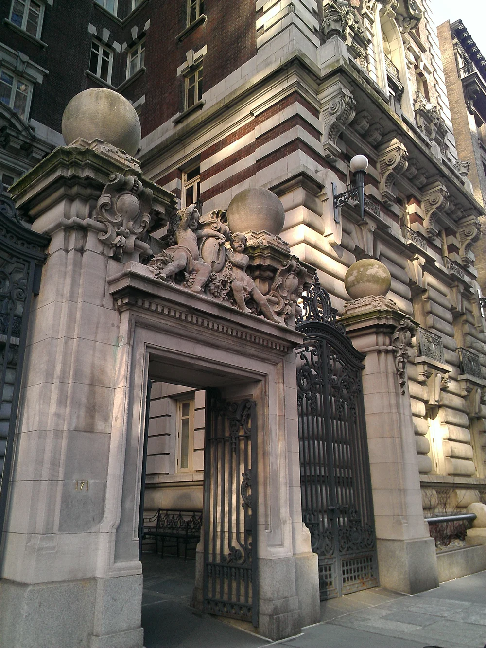 New York Interior Design | "THE DORILTON" BEAUX-ART AT ITS FINEST