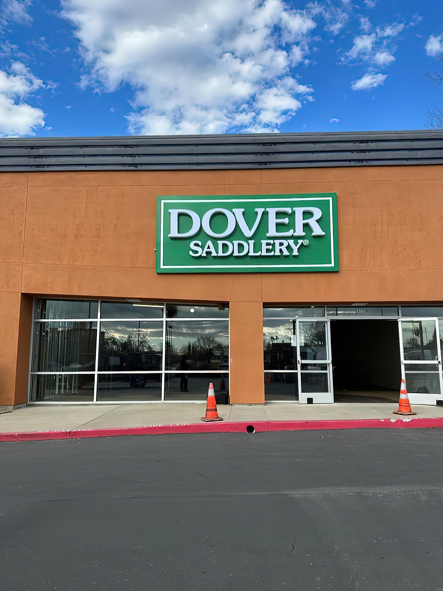 Dover Saddlery — Cal Signs Inc.