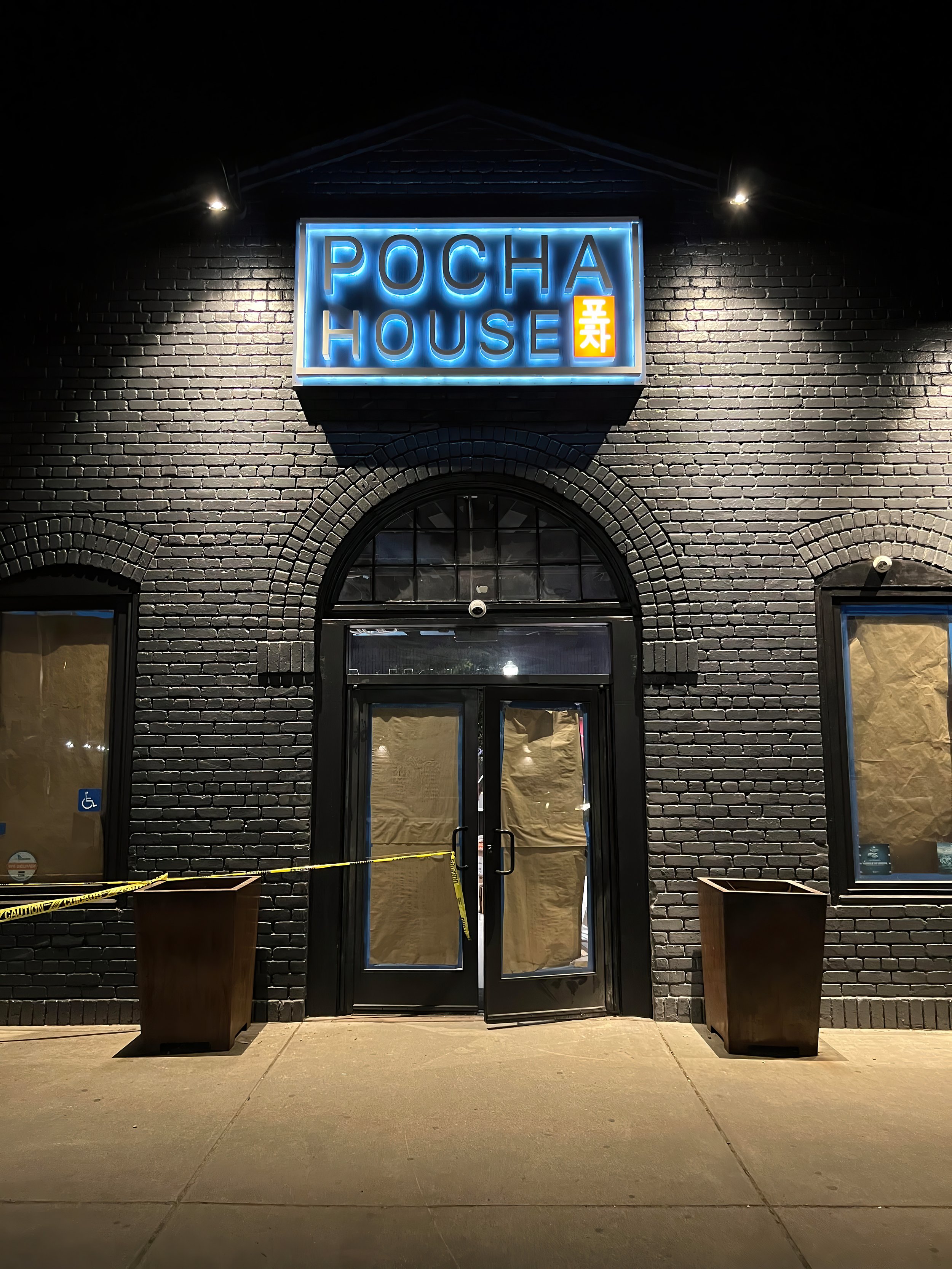 Pocha House — Cal Signs Inc.
