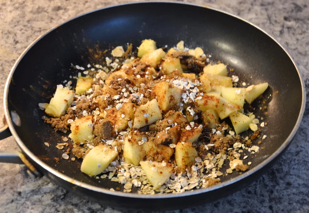 Baked Cinnamon-Apple Poppers! — Breanna Spain Blog