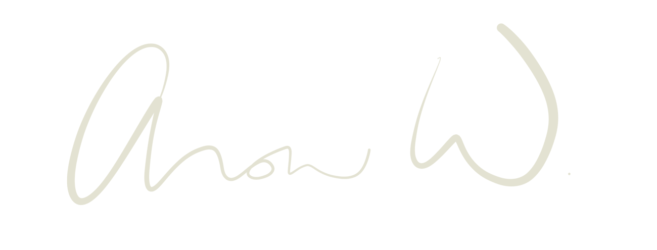 A Pretty Little Liars Signature