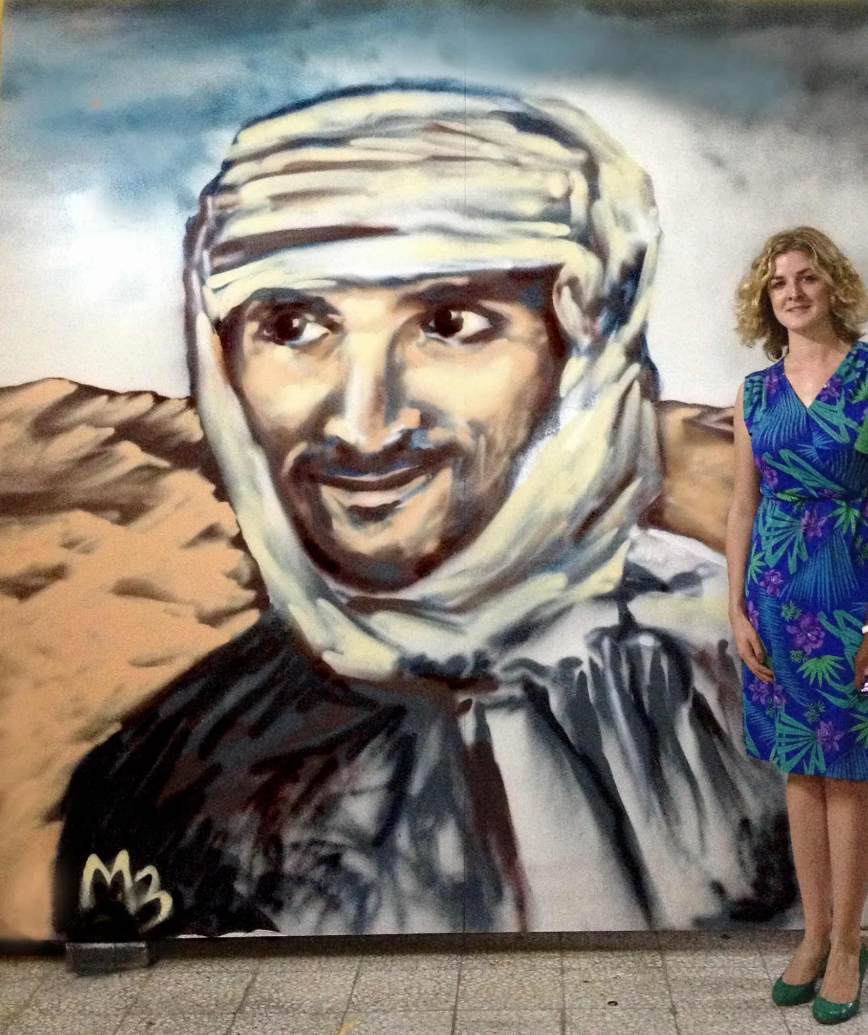 Maddy Butcher, British street artist, illustrator & painter, Dubai UAE ...