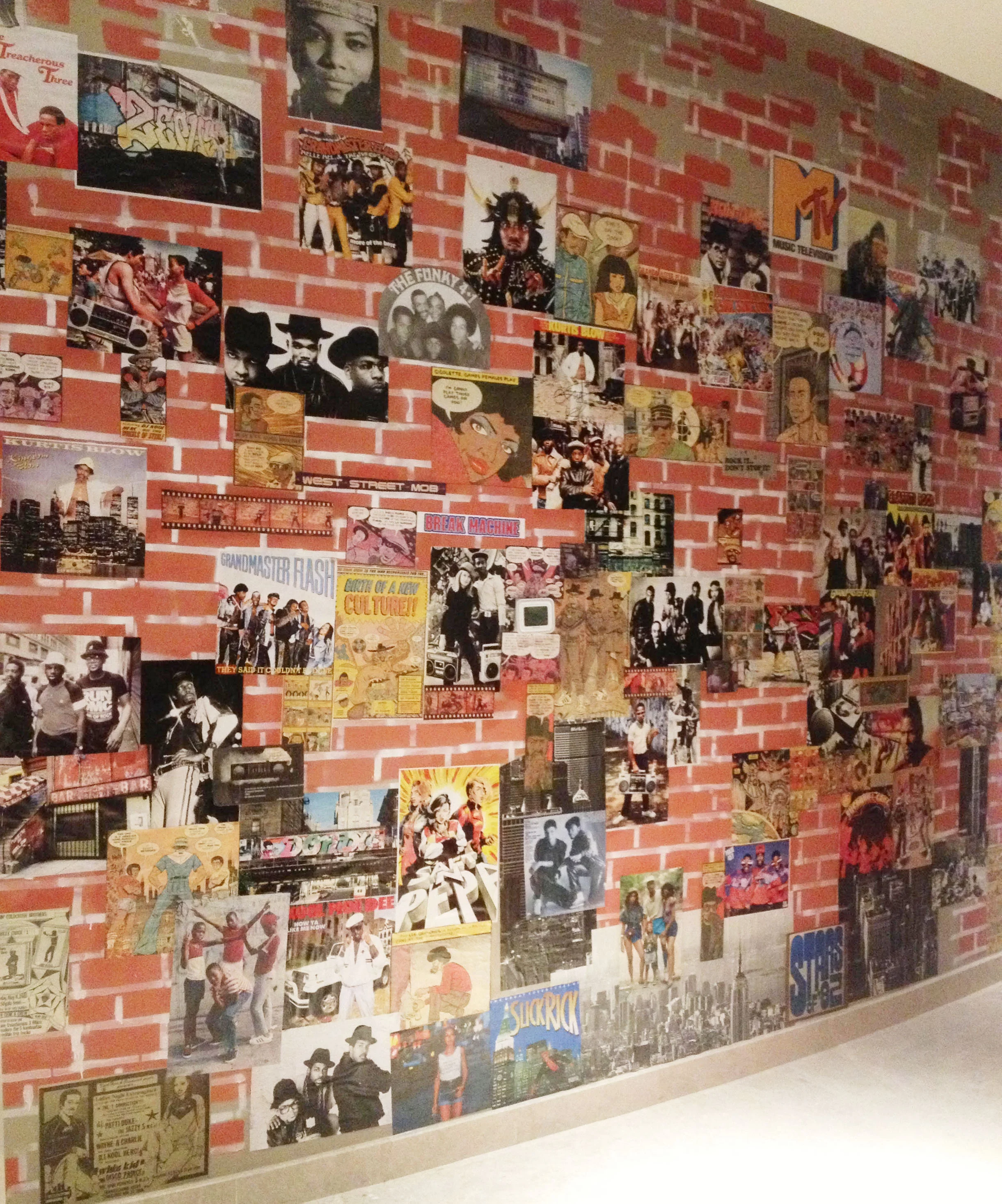 Maddy Butcher, British street artist, illustrator & painter, Dubai UAE ...