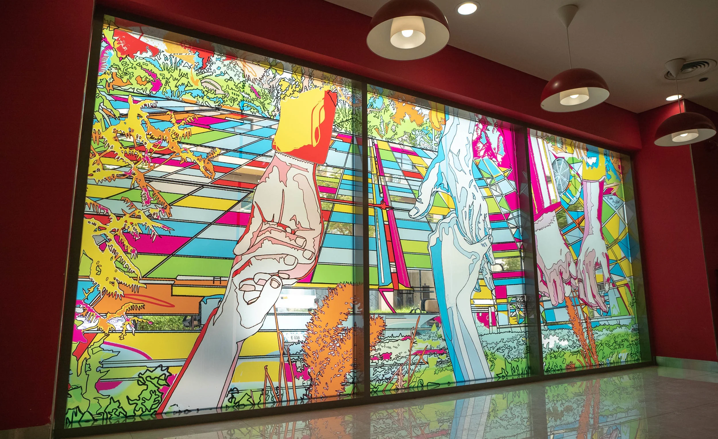 Maddy Butcher, British street artist, illustrator & painter, Dubai UAE ...