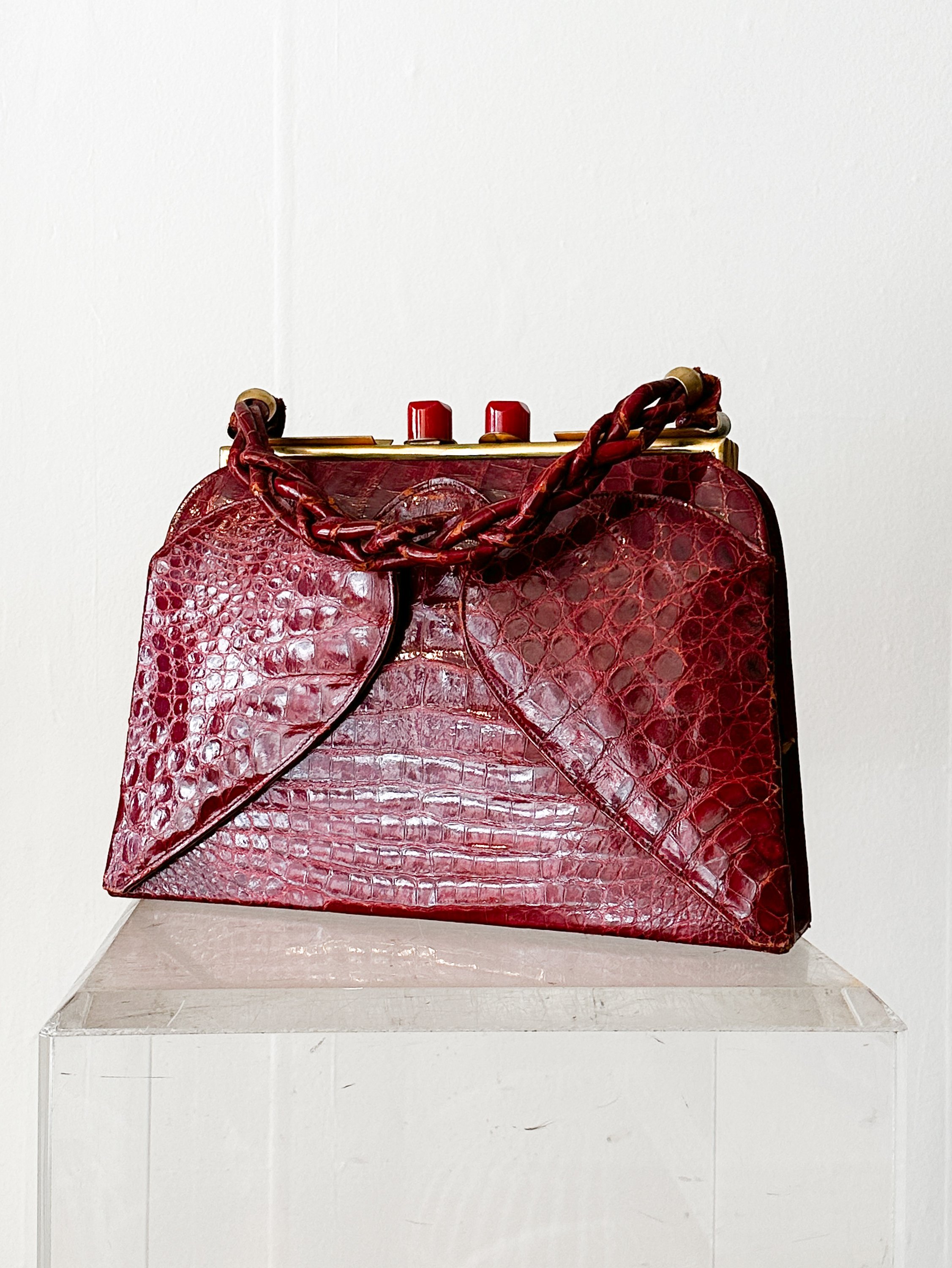1940s Red Crocodile Handbag with Bakelite Closure — Wayward Collection