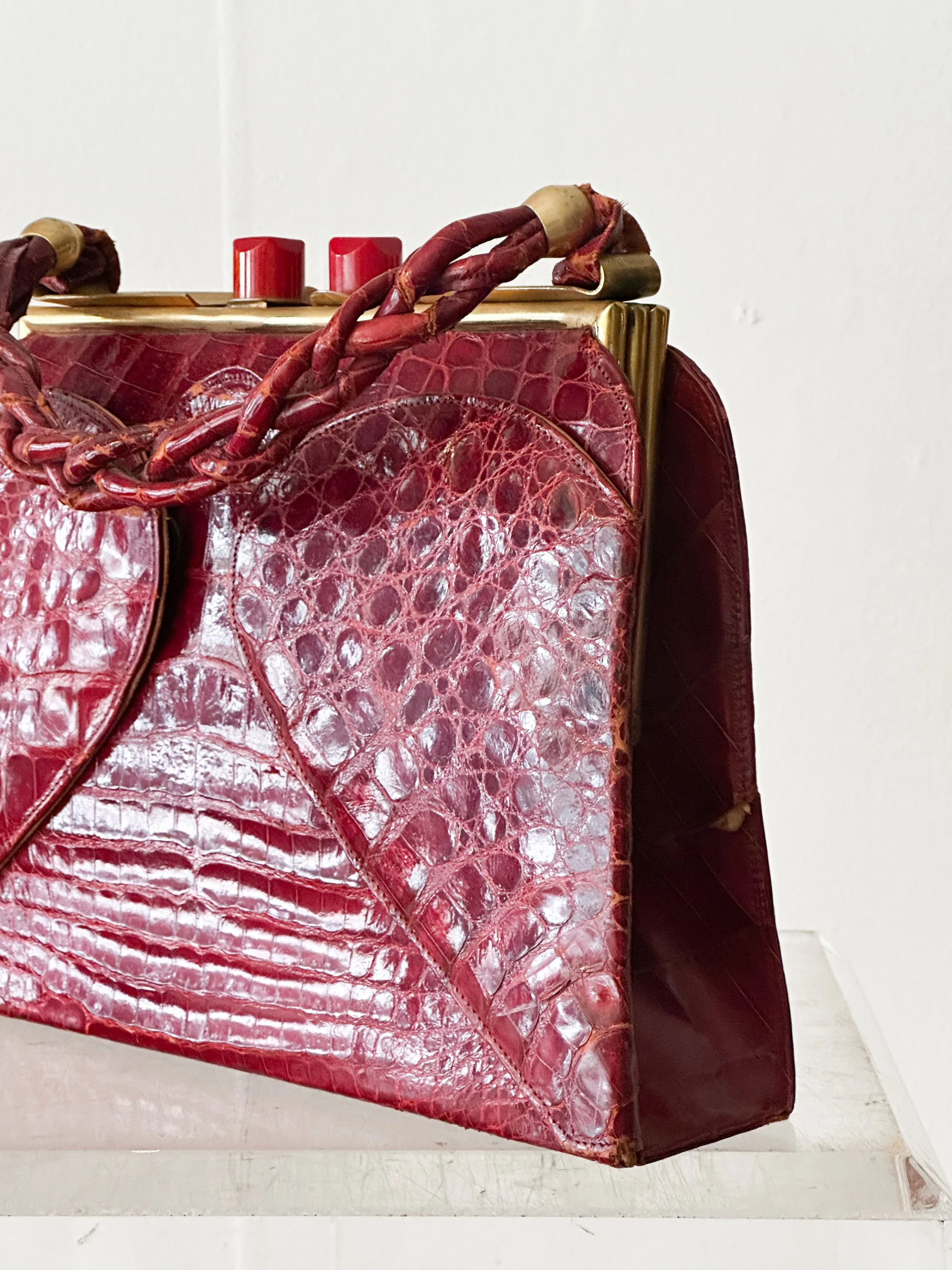 1940s Red Crocodile Handbag with Bakelite Closure — Wayward Collection