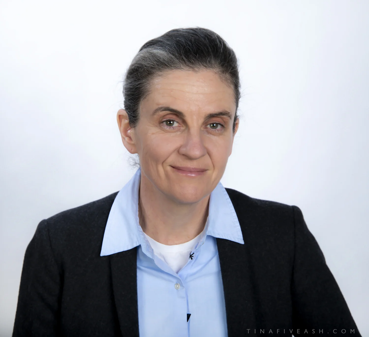 Head Shots — TINA FIVEASH | PHOTO ARTIST