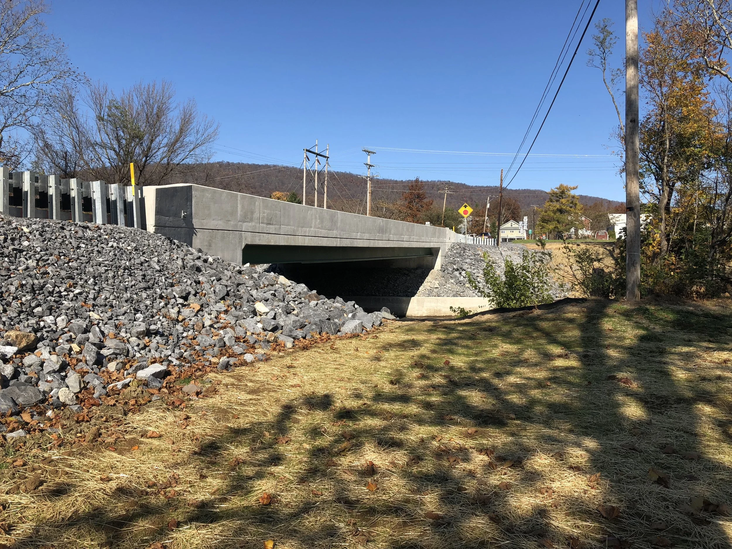 Single Span Composite Steel Plate Girder Bridge — Projects — Sucevic ...