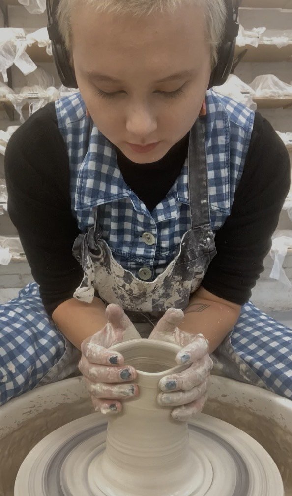 Chicago Pottery Classes — Penguin Foot Pottery