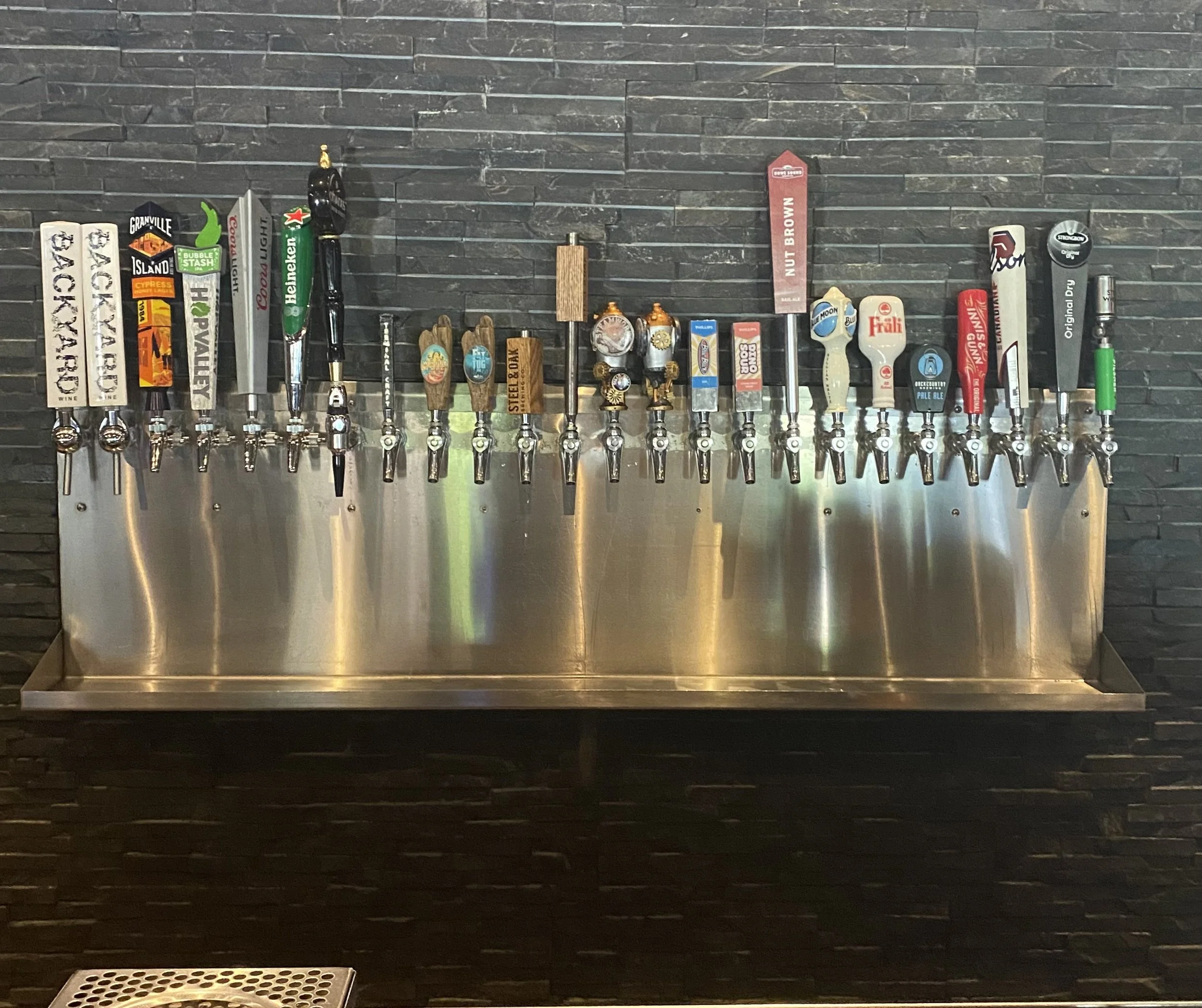 THE TERMINAL PUB
