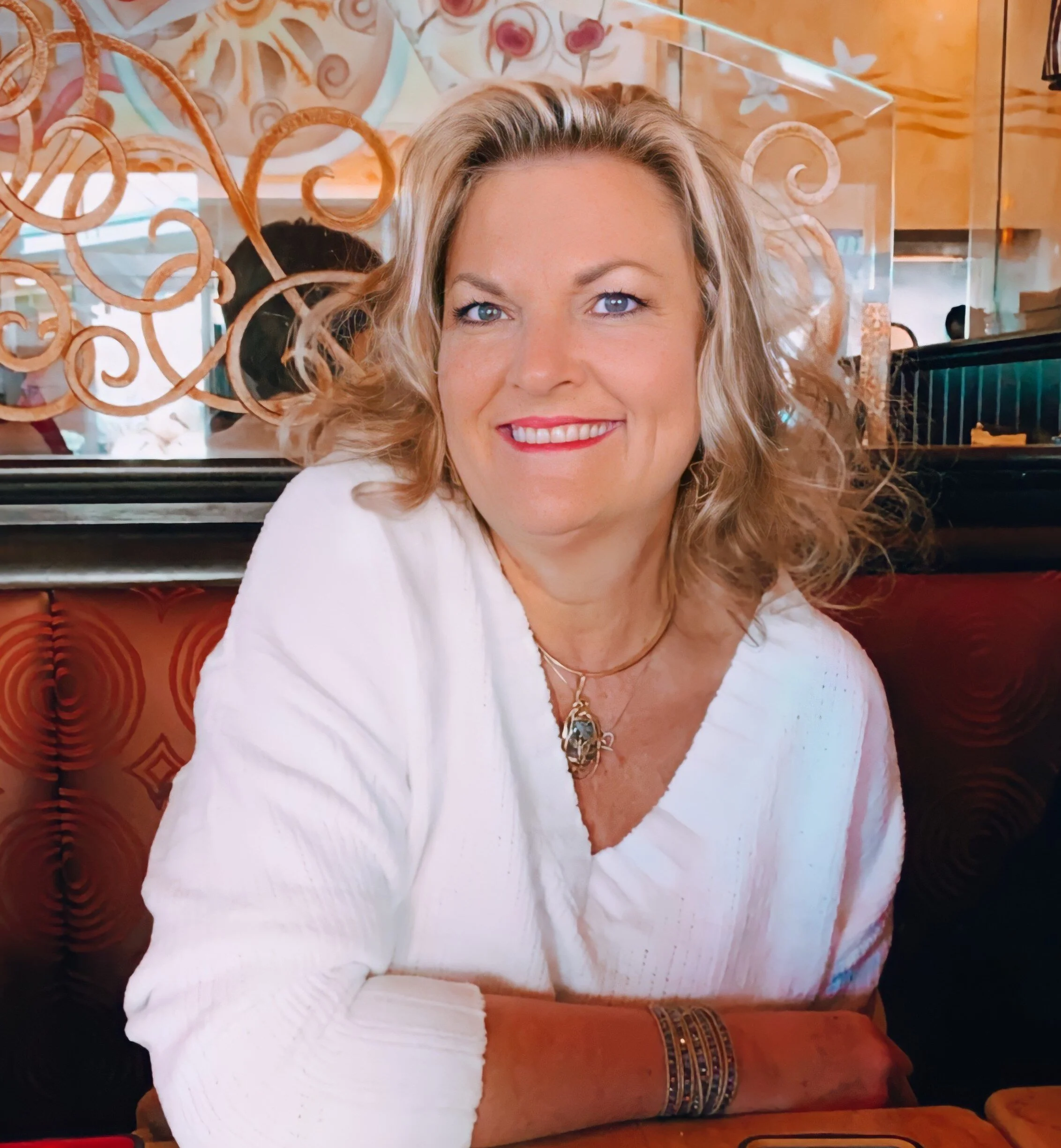 About Dr. Elliott — Dr. Paula Elliott, D.C.