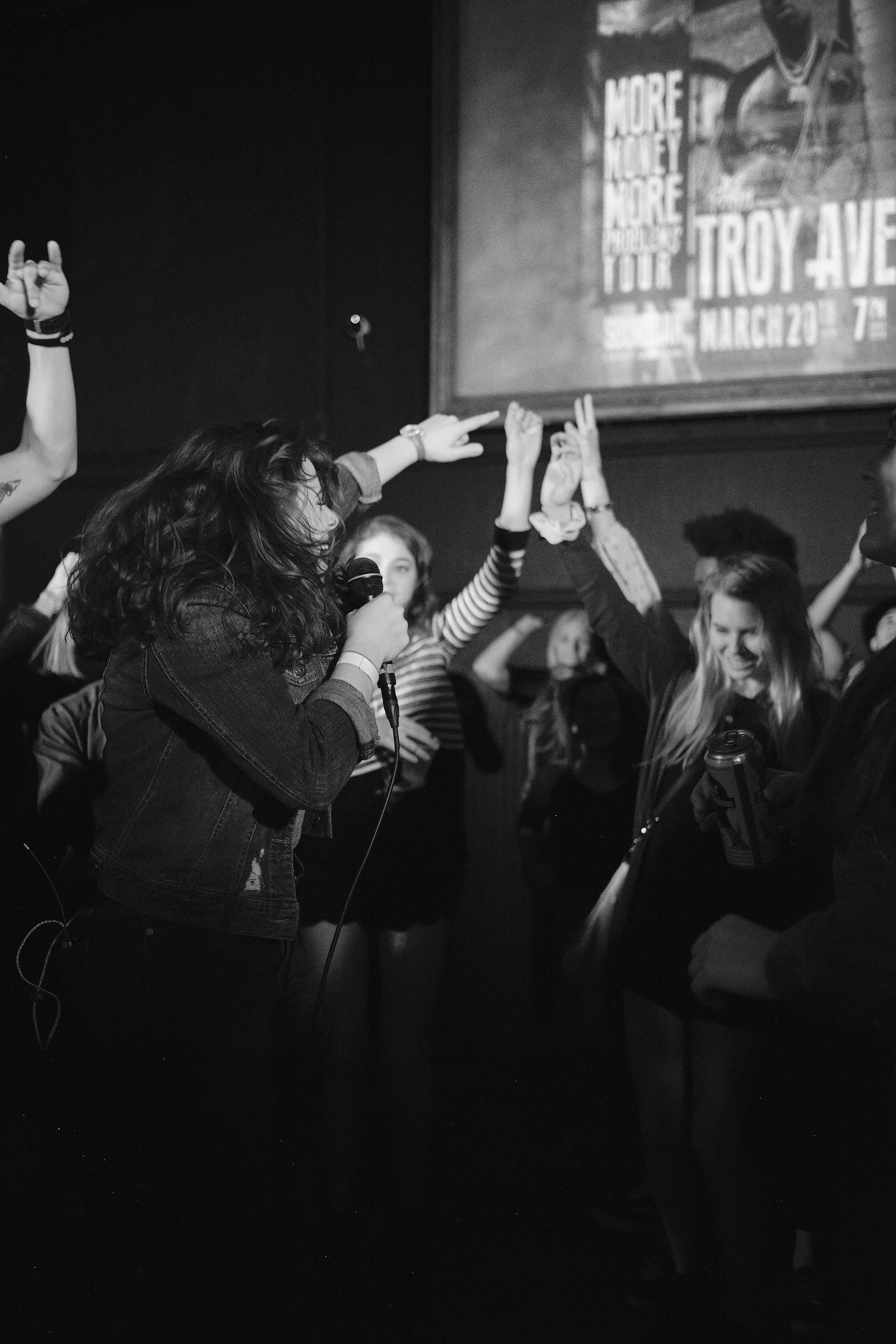 Bio — Cat Ridgeway Music