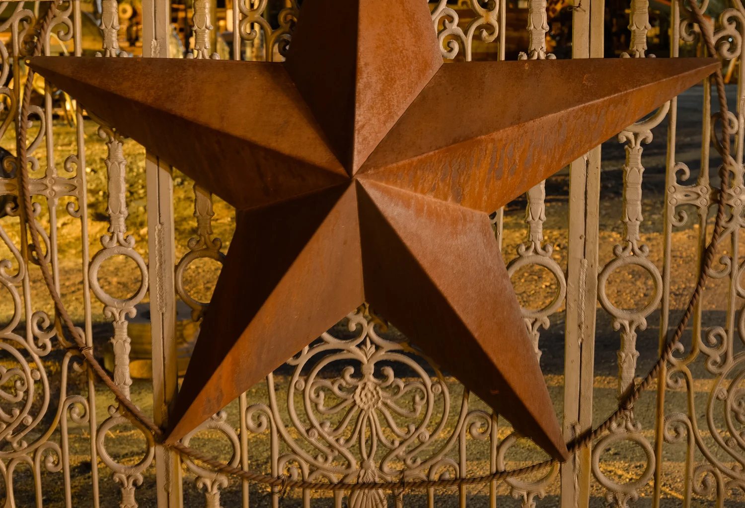 The Right Angle: Creating Texture and Shape When Light Painting ...