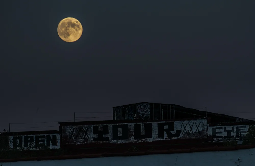 Shooting for the Moon: How to Photograph Earth's Little Cousin ...