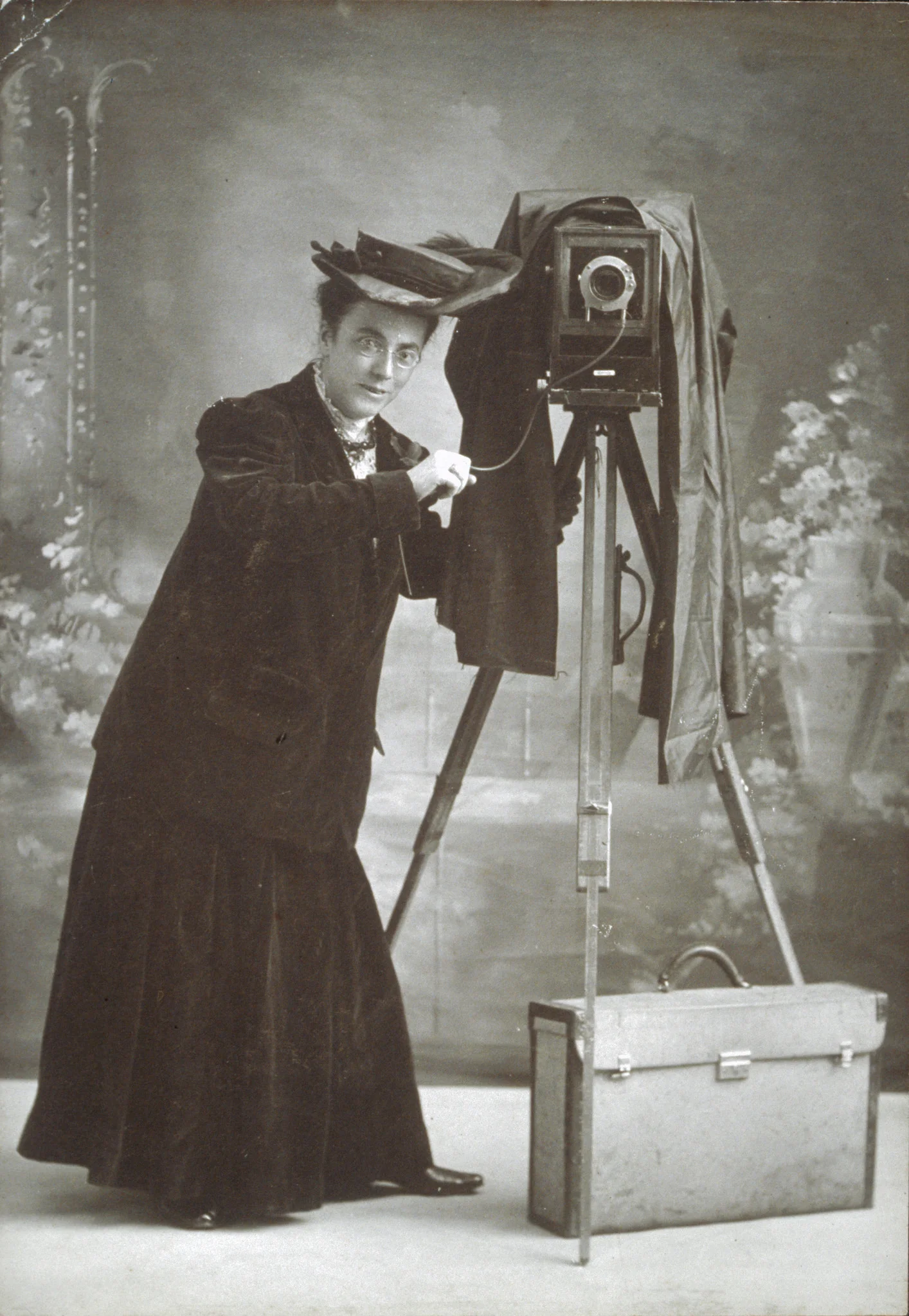 Muses from the Past: The Night Photographs of Jessie Tarbox Beals ...