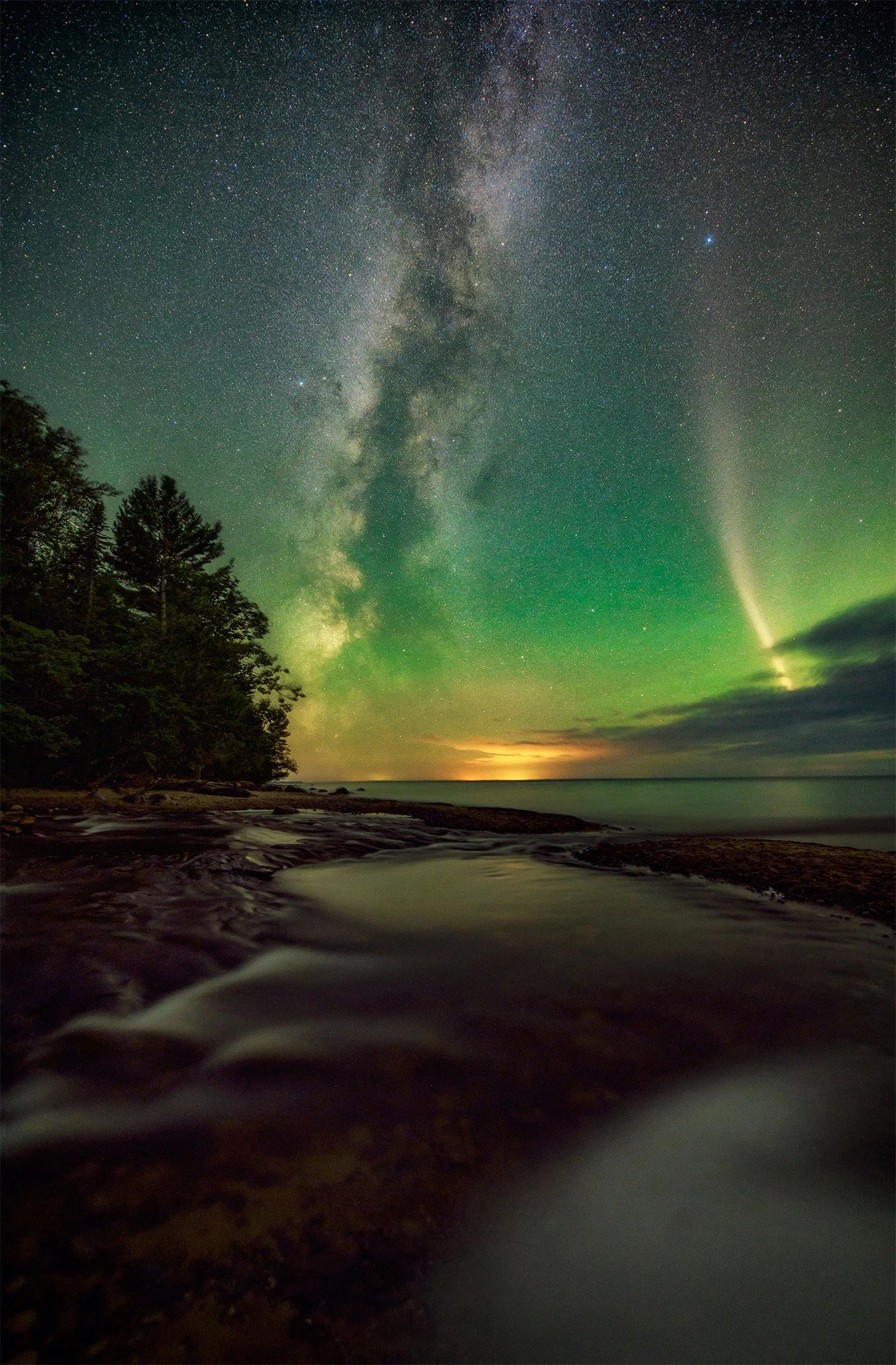 Lighthouses of Michigan 2025 — National Parks at Night
