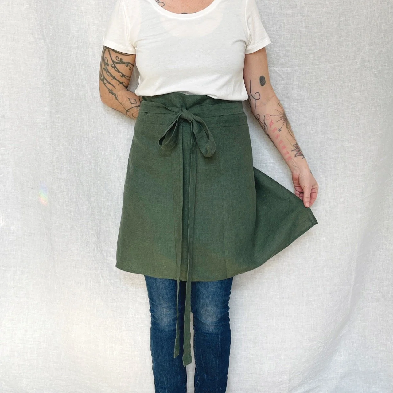 Linen Cafe Apron • Rose — Amphitrite Studio