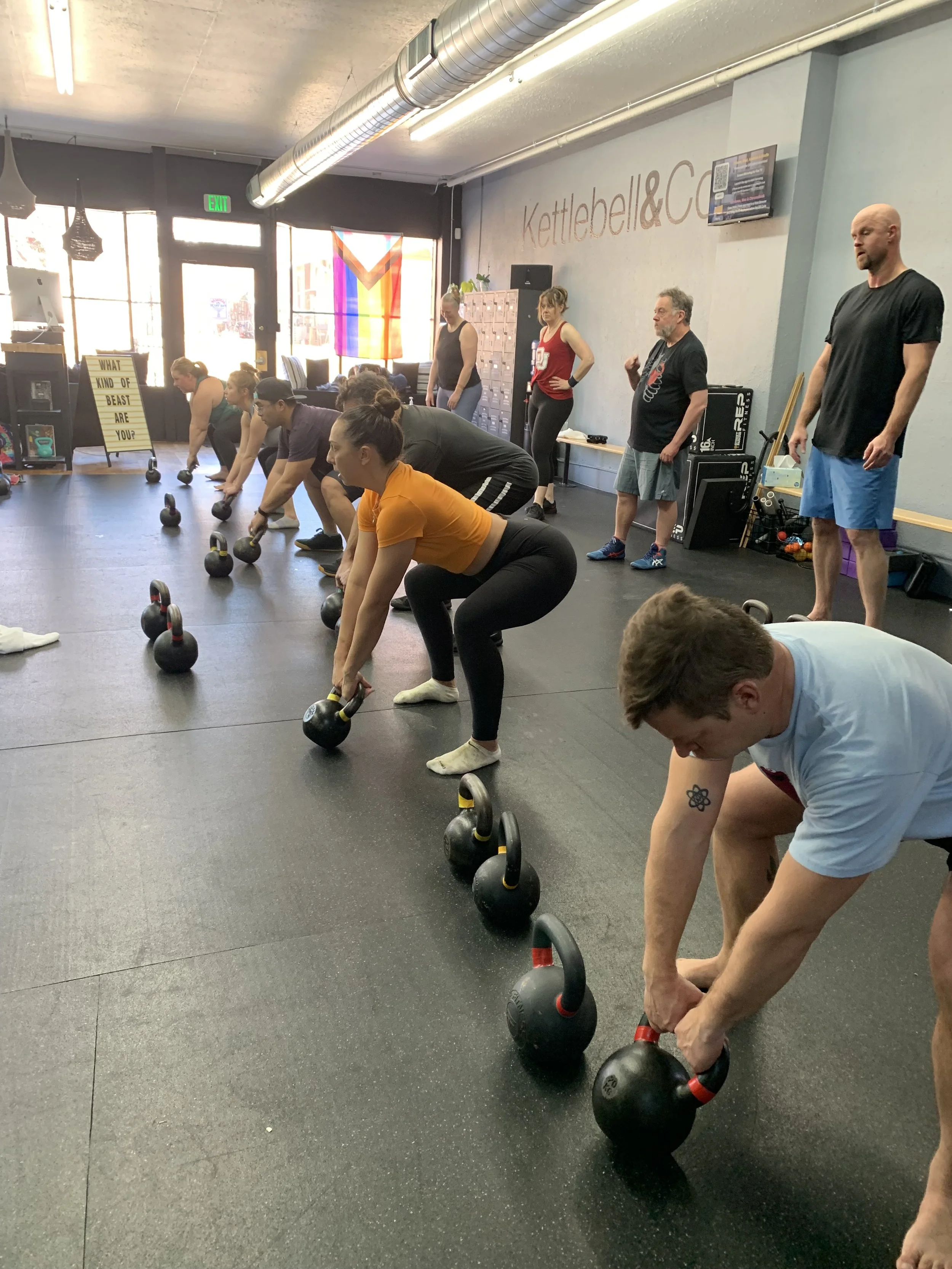 Kettlebell & Co. | a community of STRENGTH