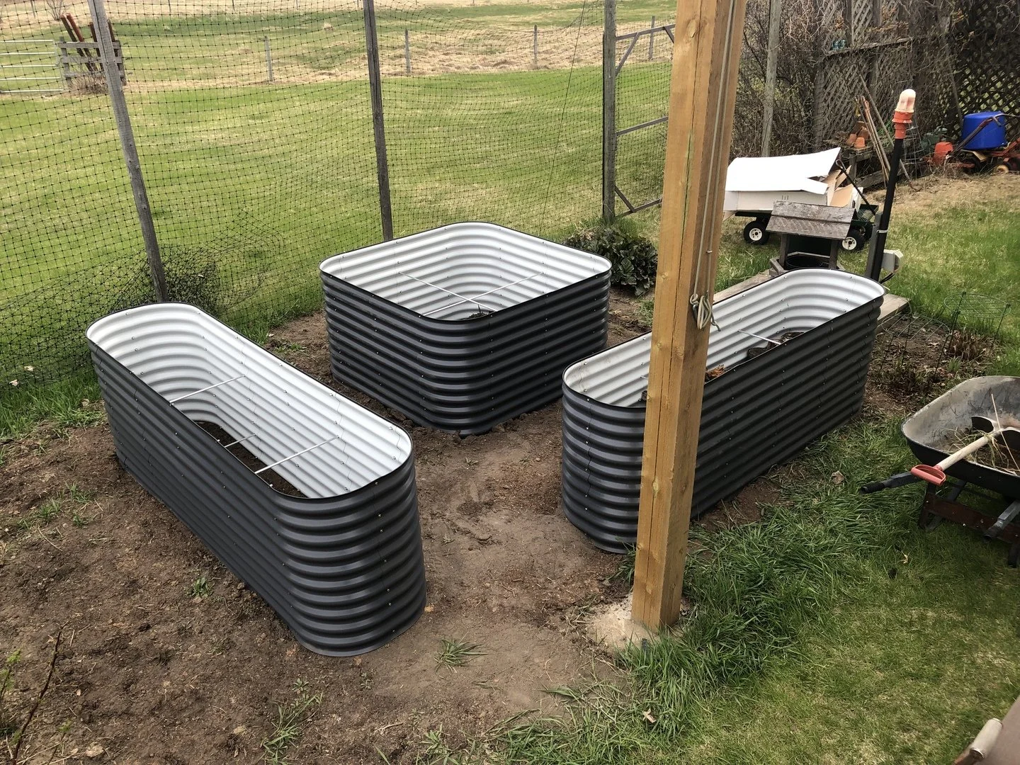 How to Make a Wicking Bed — Food Garden Life