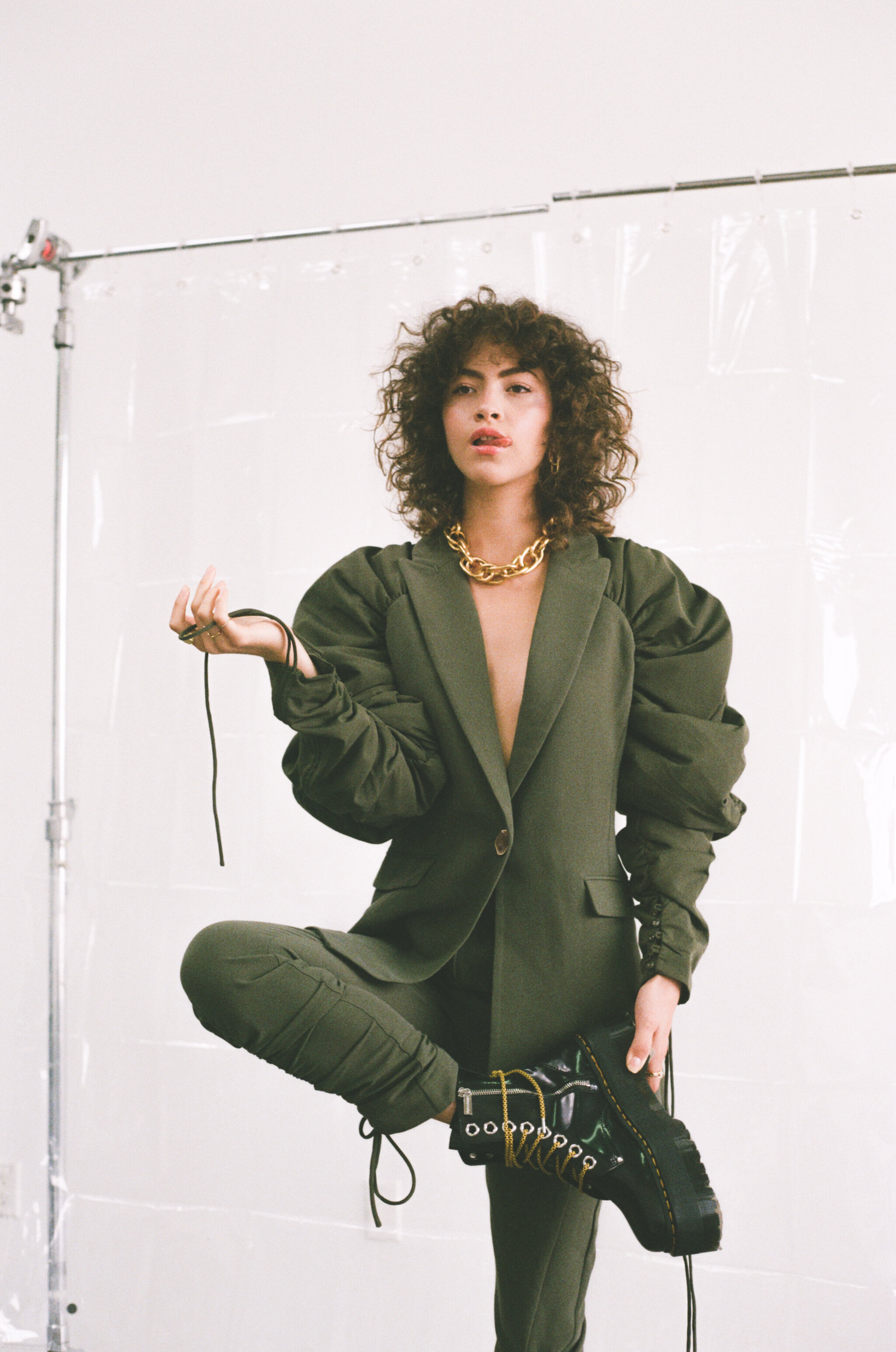 Christina Cisneros - Fashion, Soft Goods, & Still Life Stylist