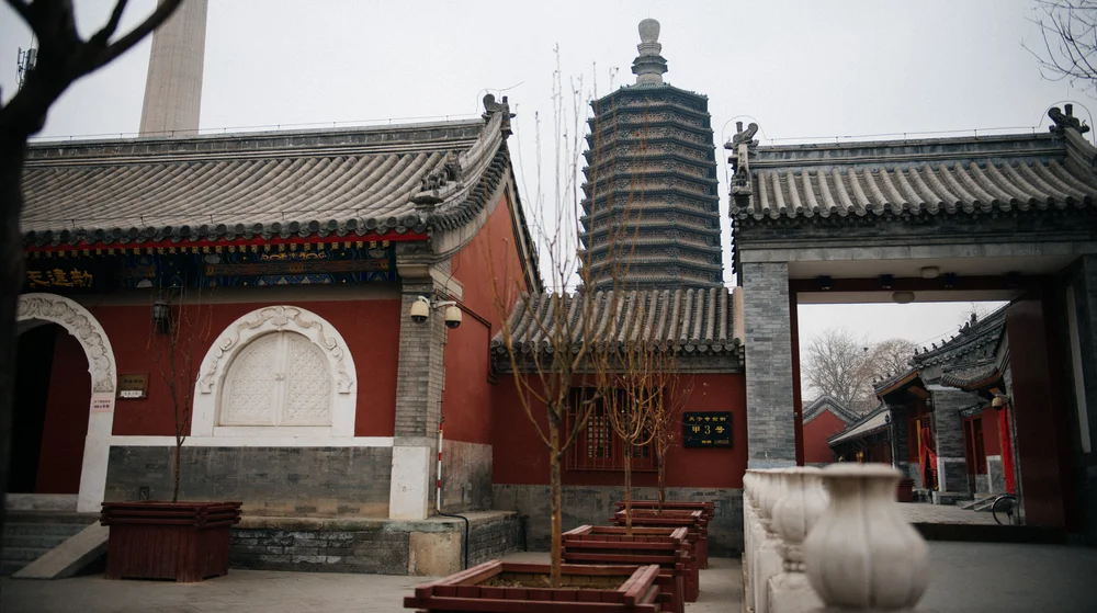 Tianning Temple 天宁寺: a thousand-year-old treasure — Bruno Maestrini