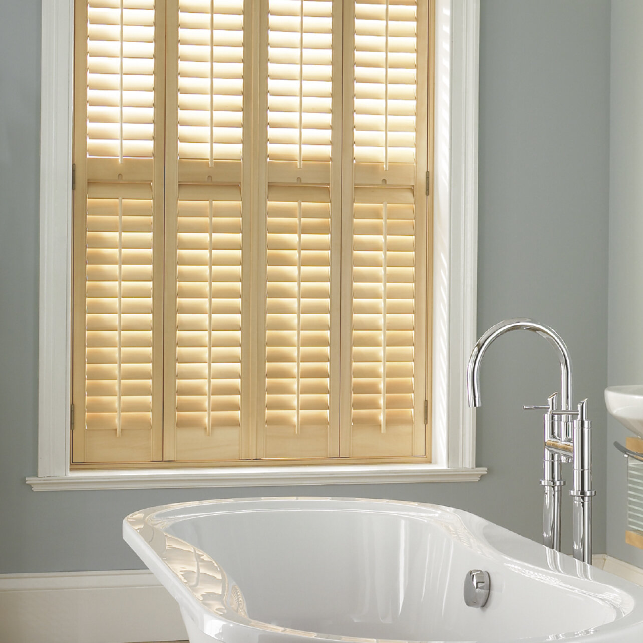 NH Interiors - #1 Wainscoting & Wall Panelling Installation Service in ...