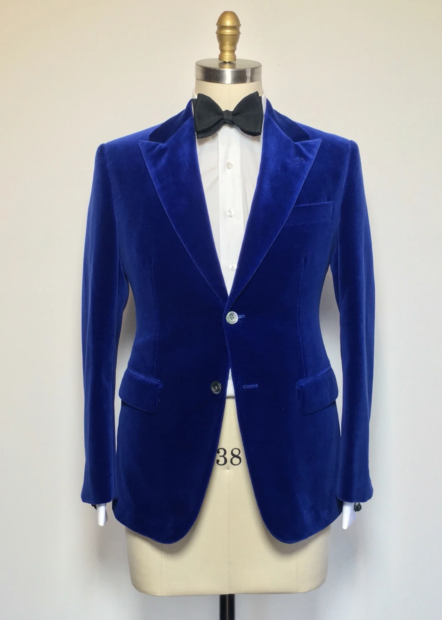 Evening Wear Gallery - Reeves - Modern English Tailor in New York