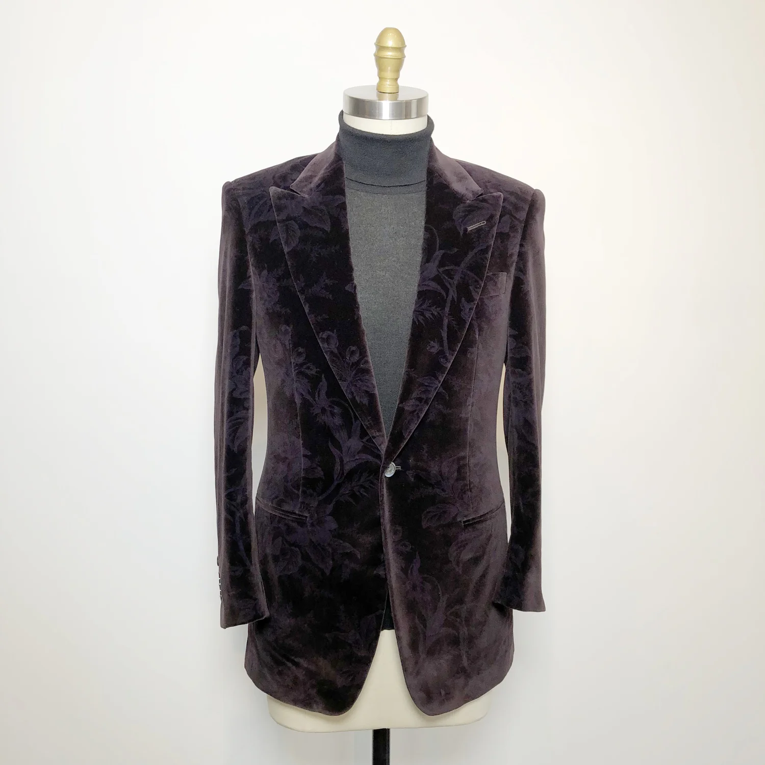 Evening Wear Gallery - Reeves - Modern English Tailor in New York