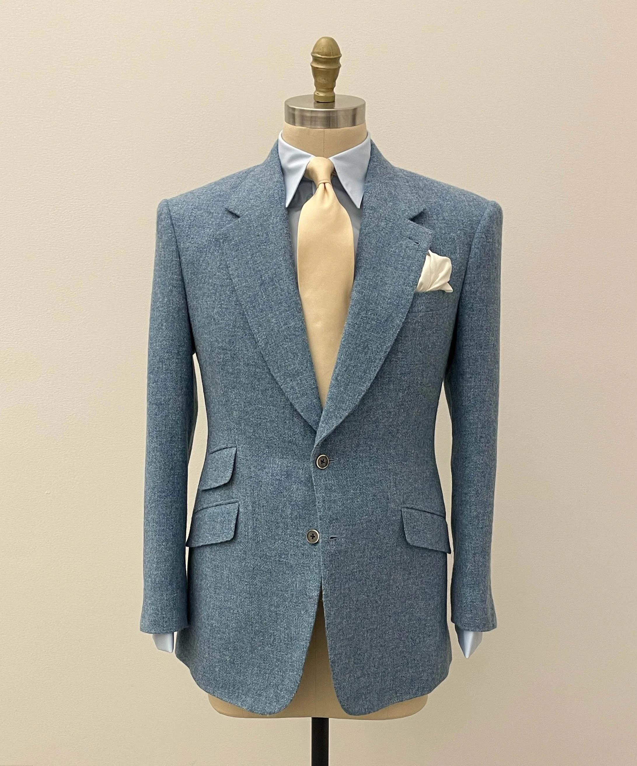 Bespoke Suits - Reeves - Modern English Tailor