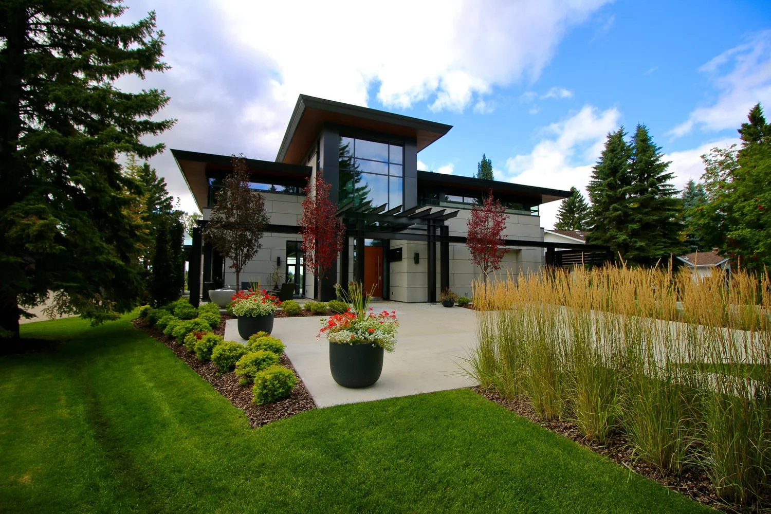 Feature landscaping gallery | Jade Landscape + Design
