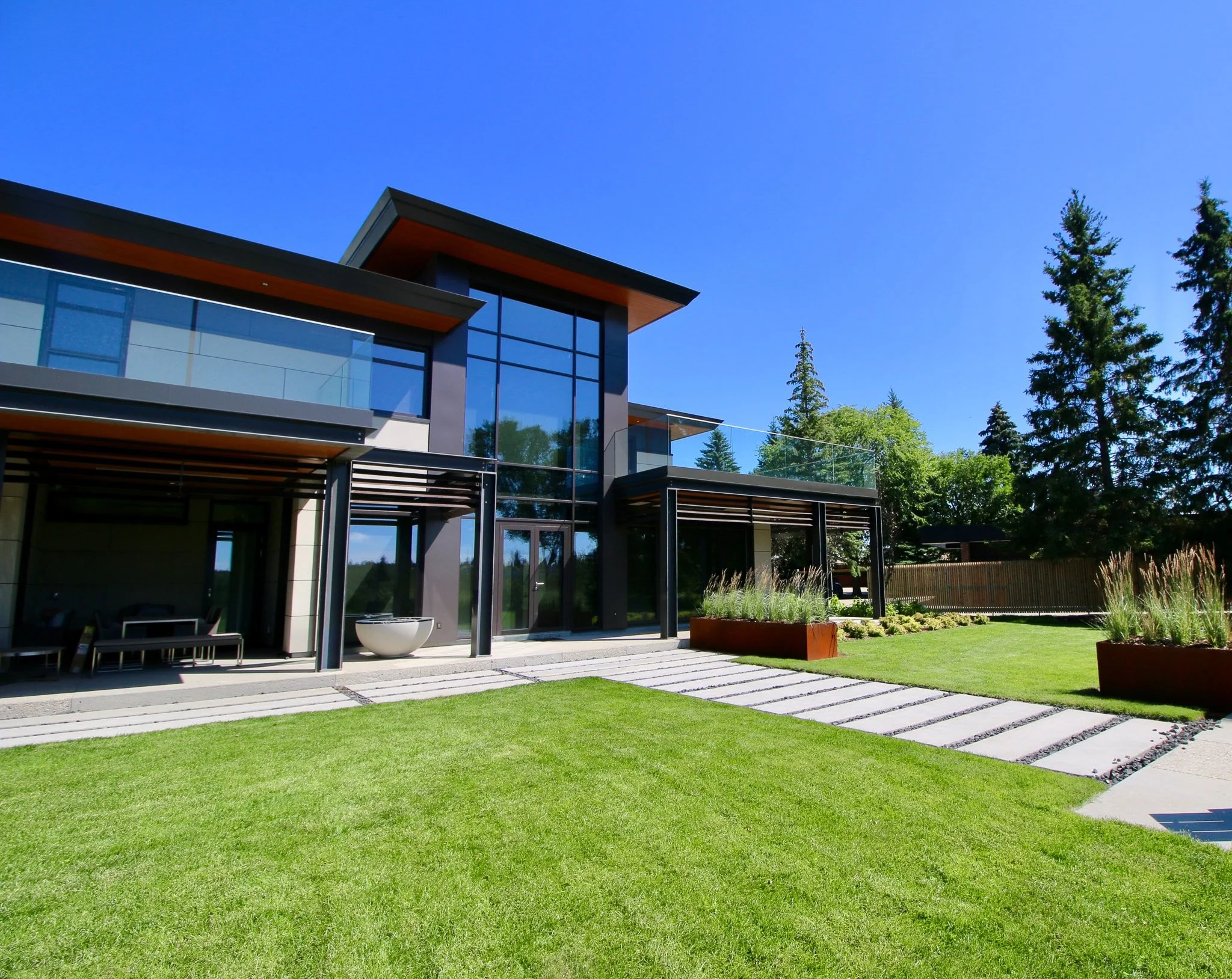 Feature landscaping gallery | Jade Landscape + Design