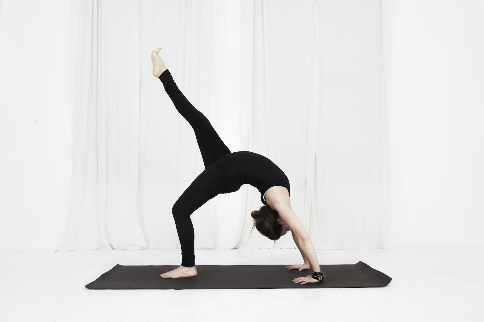 Bio — Fightmaster yoga 30 day yoga for beginners