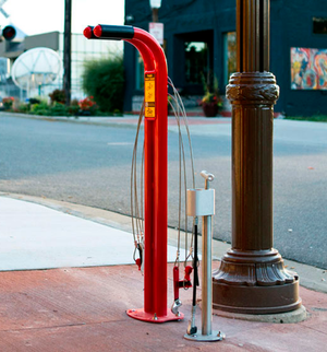 Public Work Stand | Huntco