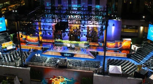 The set of Ellen shares a design theme with the pagan temple of ...