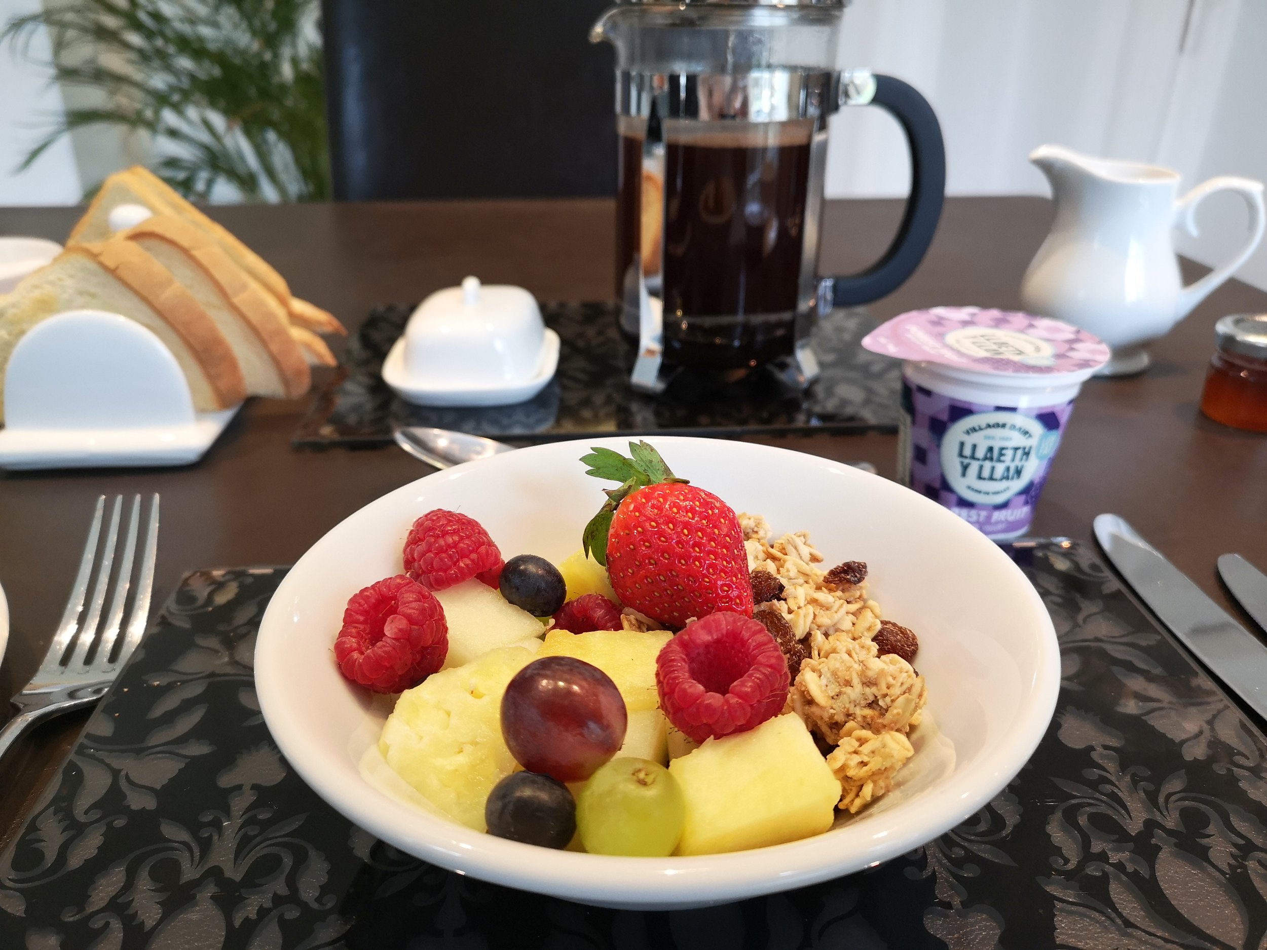 Glangwili Mansion - Luxury Bed & Breakfast, Carmarthen - Full Welsh ...