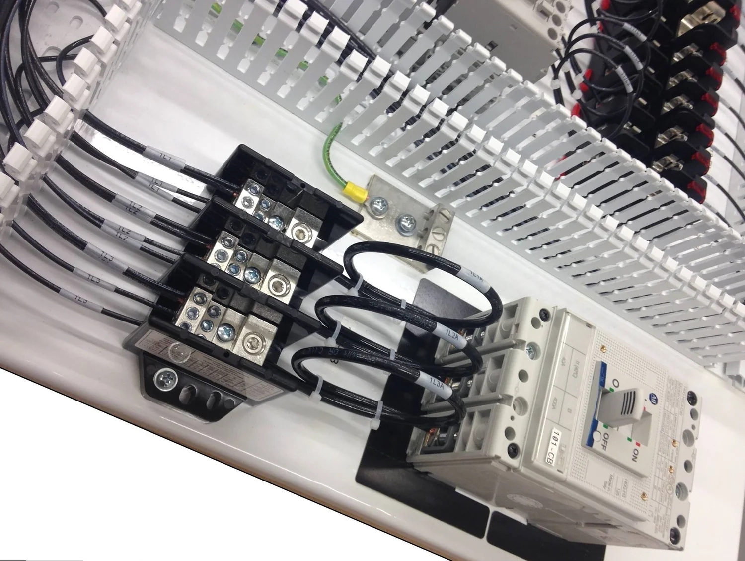 Motor Control Panels — INDUSTLABS