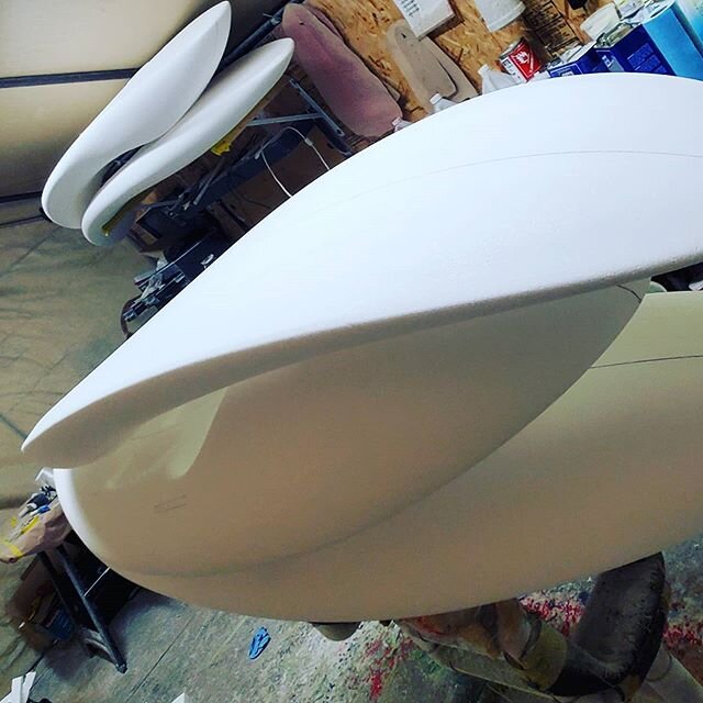 Waveski Surfing - Waveski Crafts - Custom Waveski - Surf Kayaking