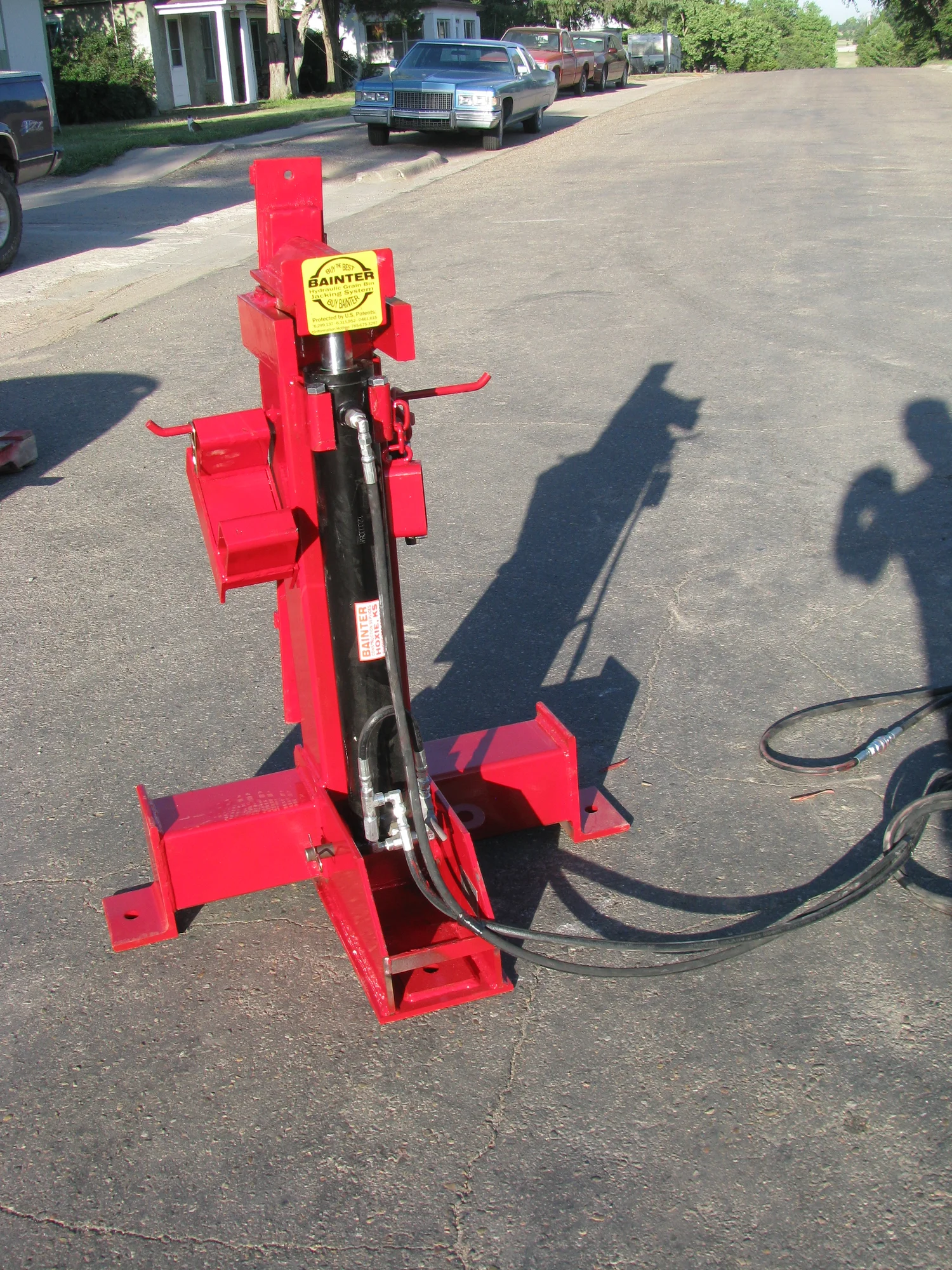 12.5K Commercial Hydraulic Bin Jacks — Bainter Construction