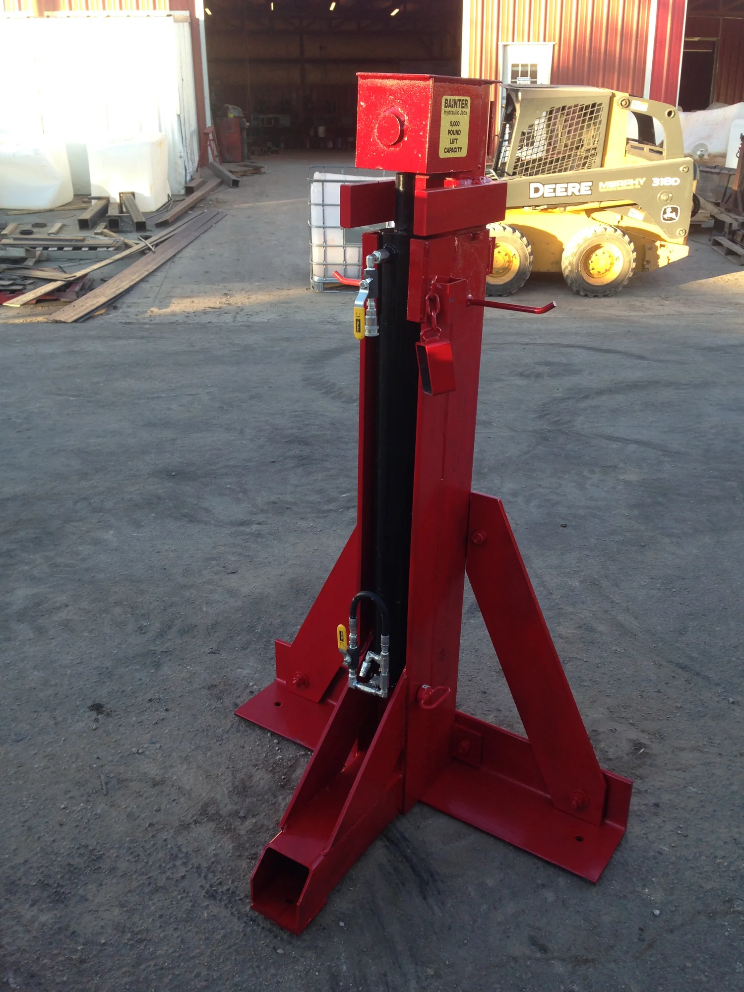9K Capacity Smoothwall Hydraulic Jacks — Bainter Construction