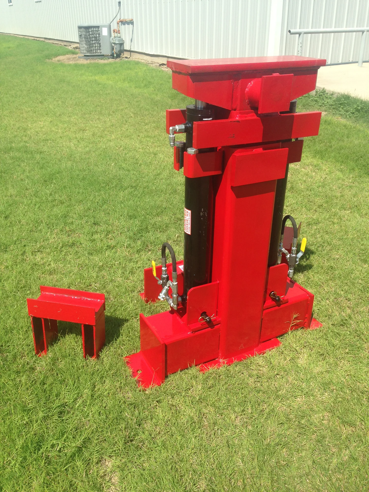 29K Twin Cylinder Jack — Bainter Construction