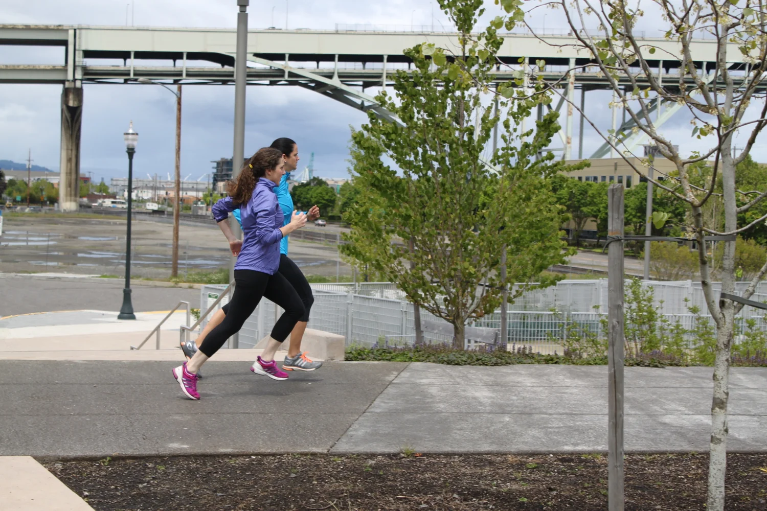 Hot Women Runners