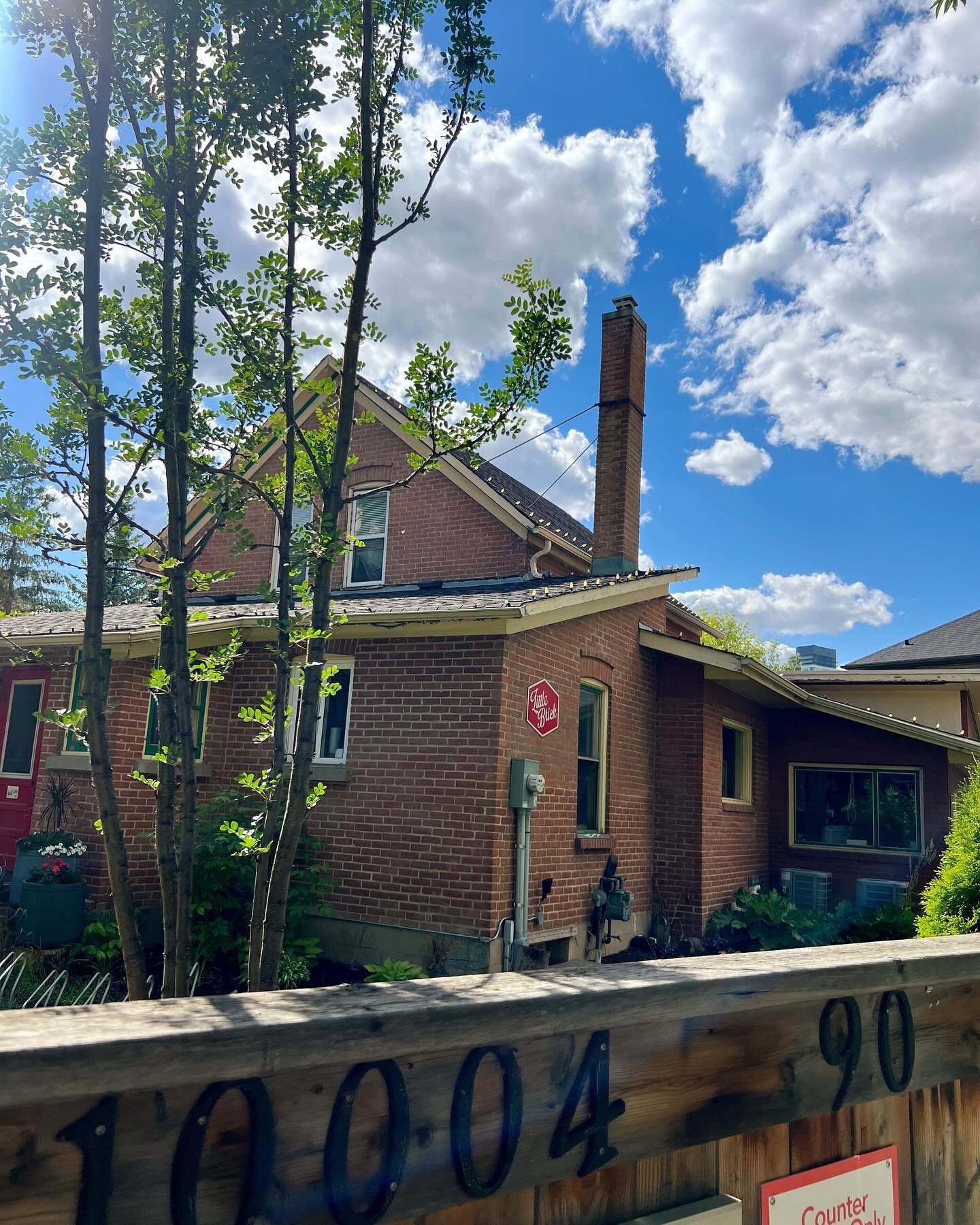 Little Brick Cafe & General Store