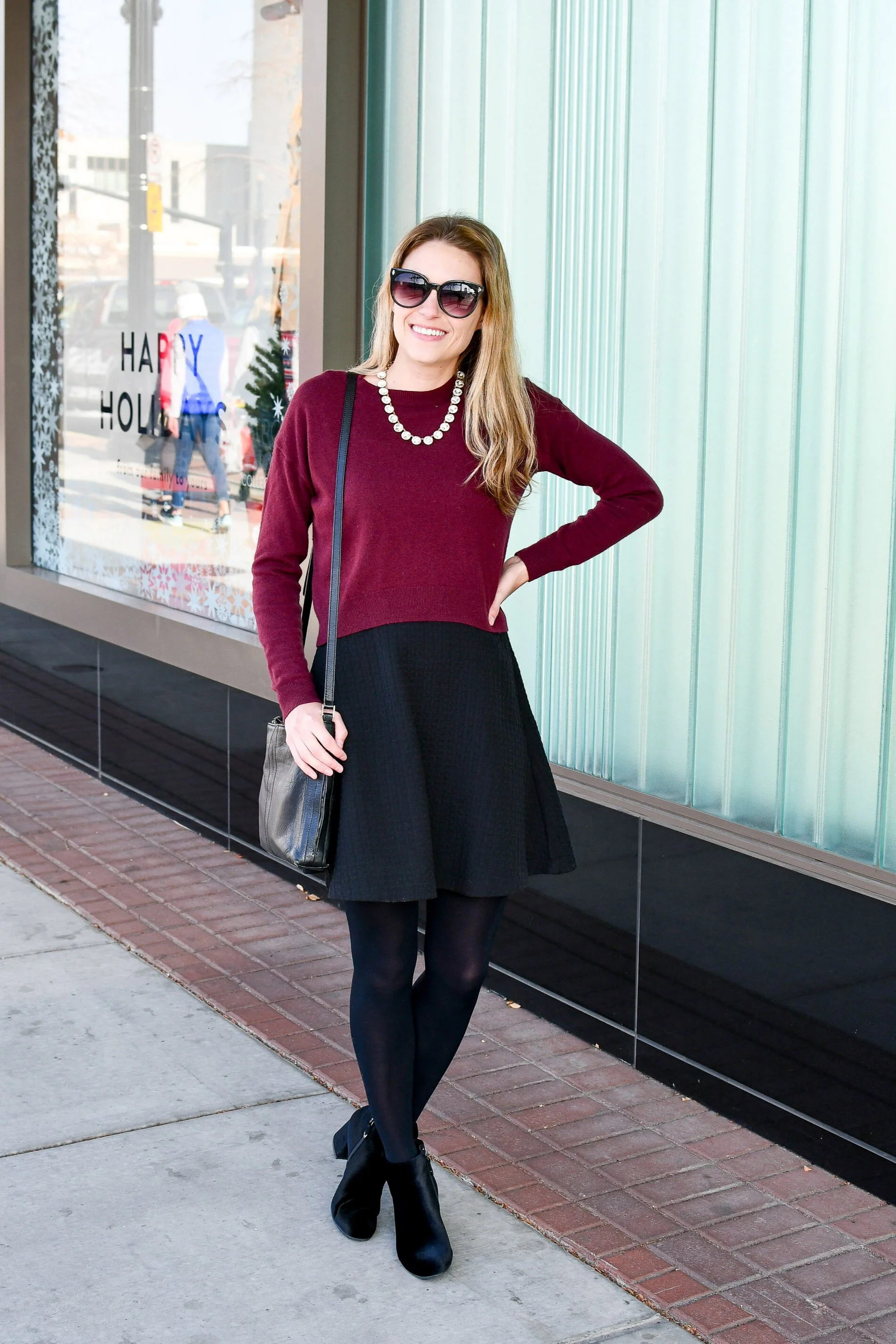 What to Wear to the Nutcracker Ballet (+ 12 Outfit Ideas!)