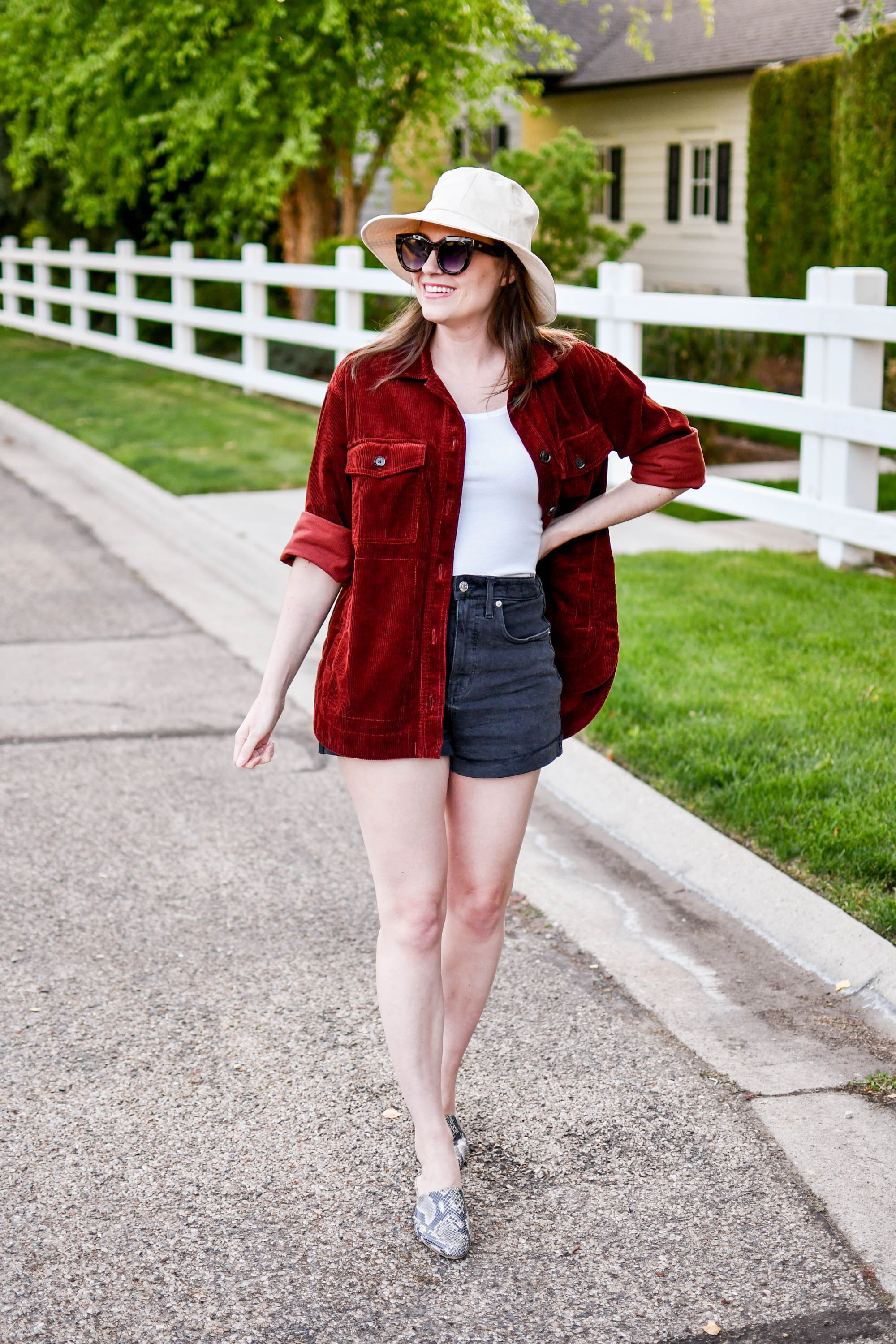 What to Wear in 80-degree Weather