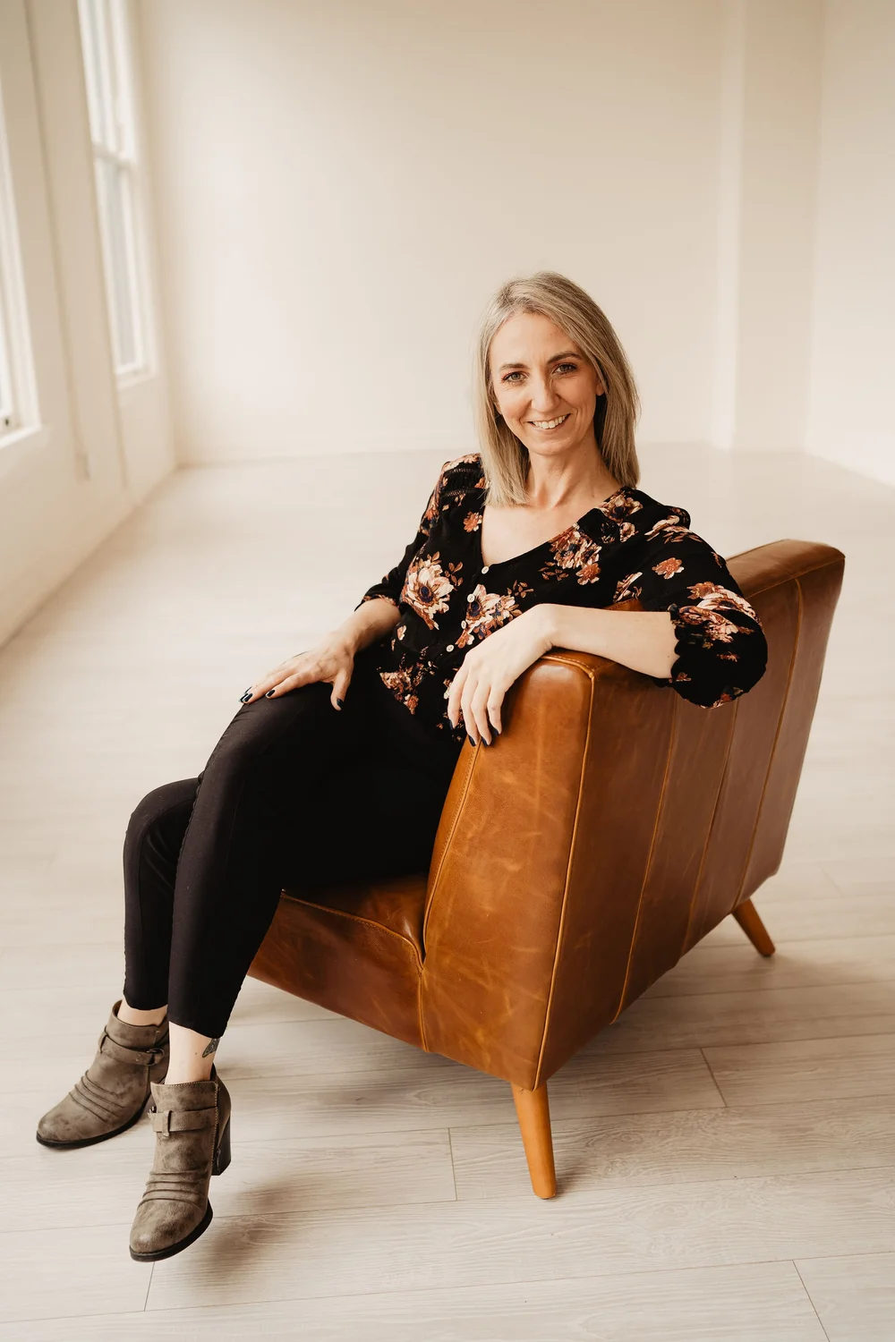 Episode #33 - Erin Gallagher — Between You And I