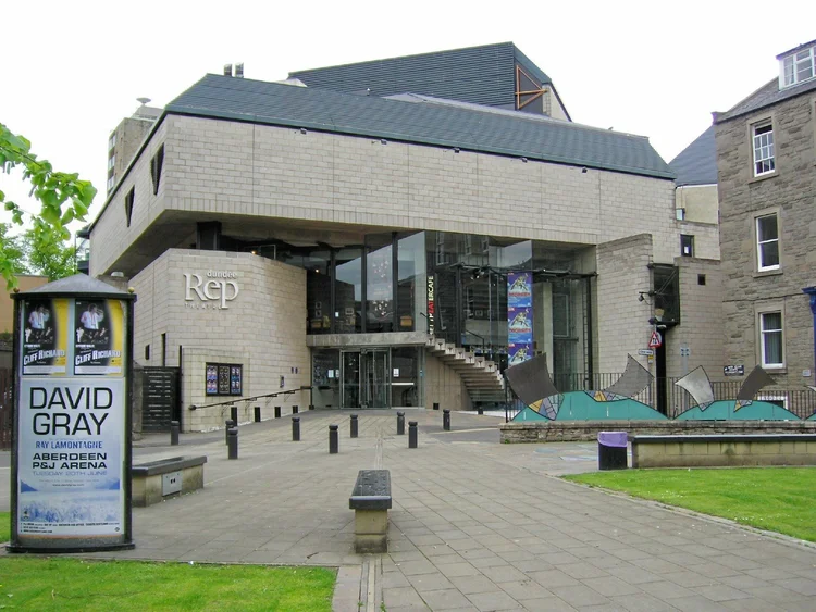 Nine bucket-list theatres that you should visit — OnStage Blog