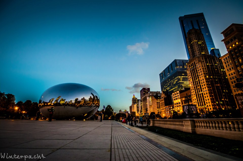 Chicago After Dark: Secret Gardens, Live Music, and Fireworks! — Inside ...