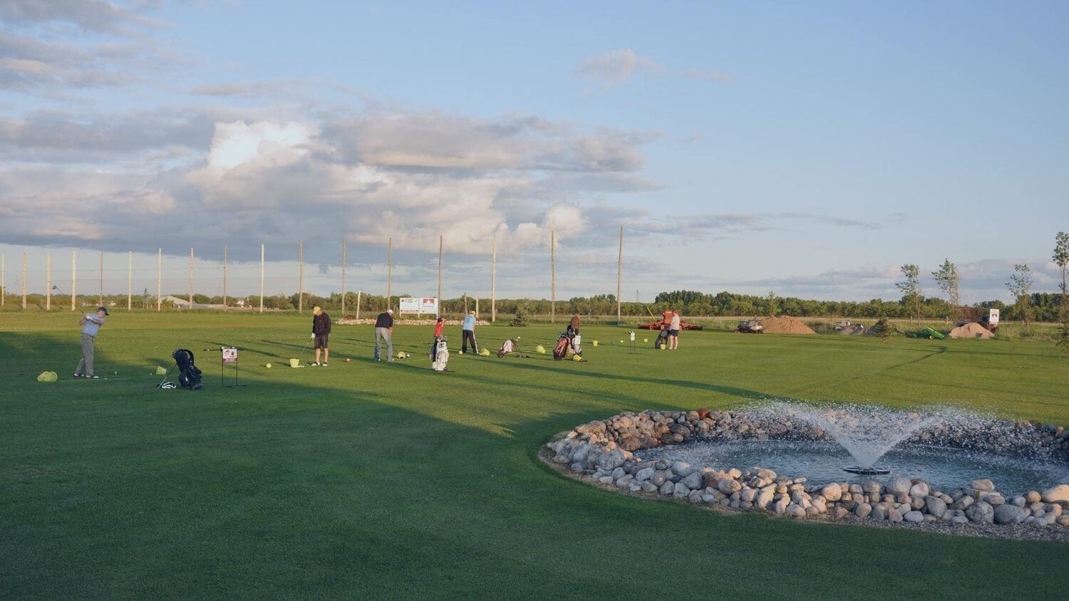 Mulligan's | Brandon's Top Golf Driving Range | Home